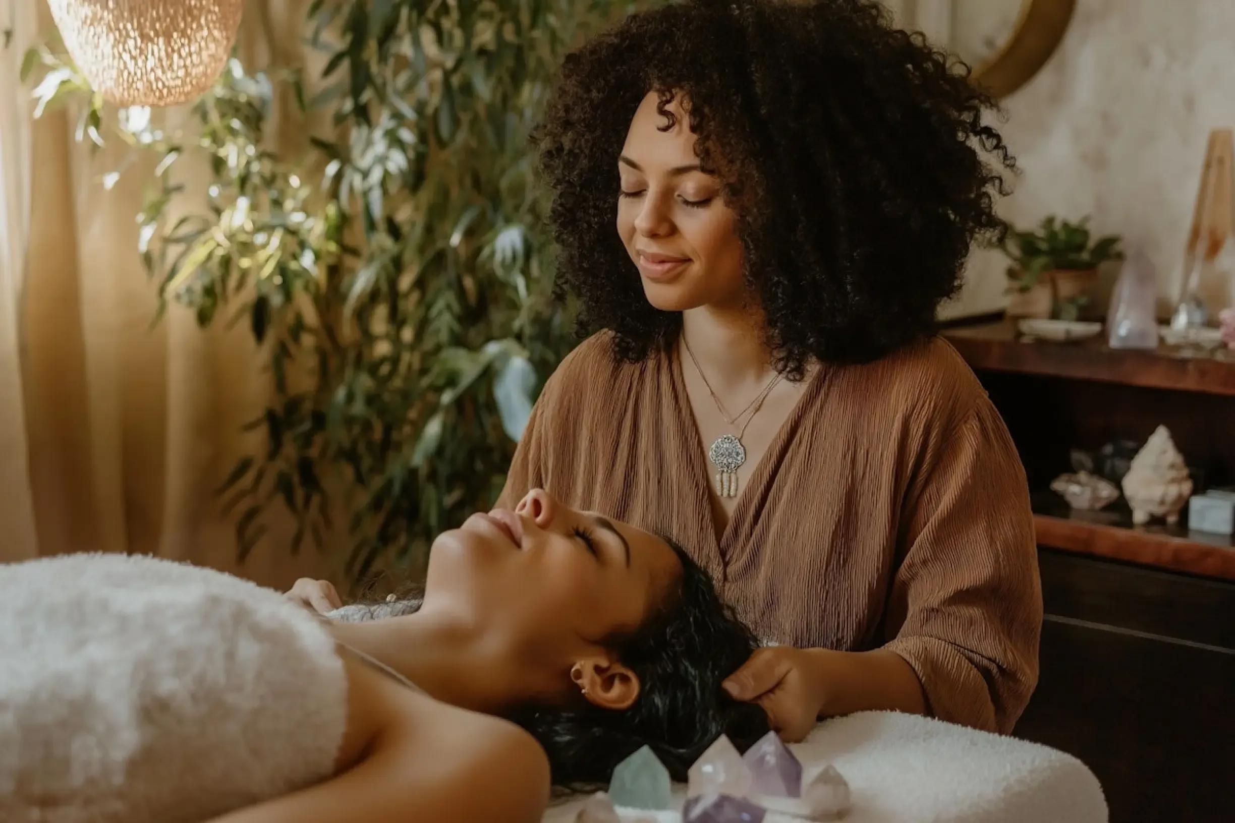 Spa Booking Software for Smart Scheduling by DINGG